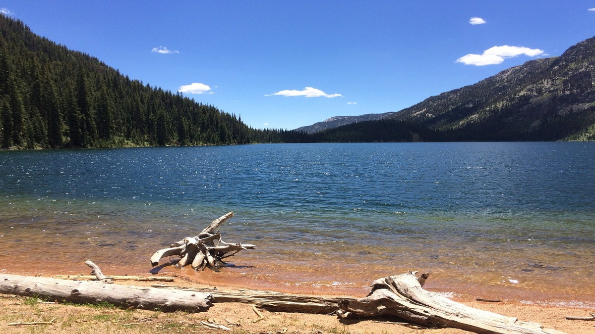 10 Blue Lakes In Colorado That Will Make You Think You're In Paradise