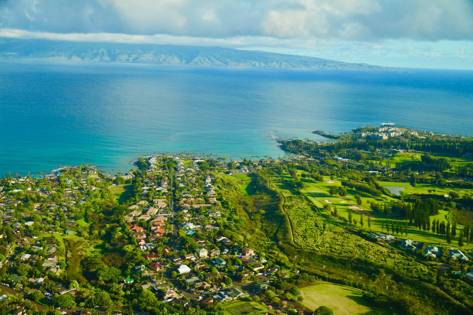 12 Best Snorkeling Spots In Maui Where You Can Explore Its Maritime Beauty