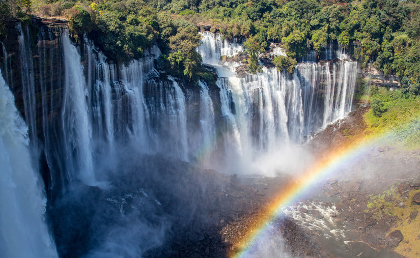 This Massive Waterfall In Africa Is One Of The Largest & Yet Almost ...
