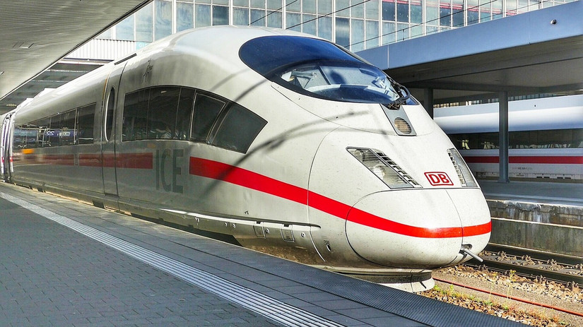 14 Fastest Trains In The World
