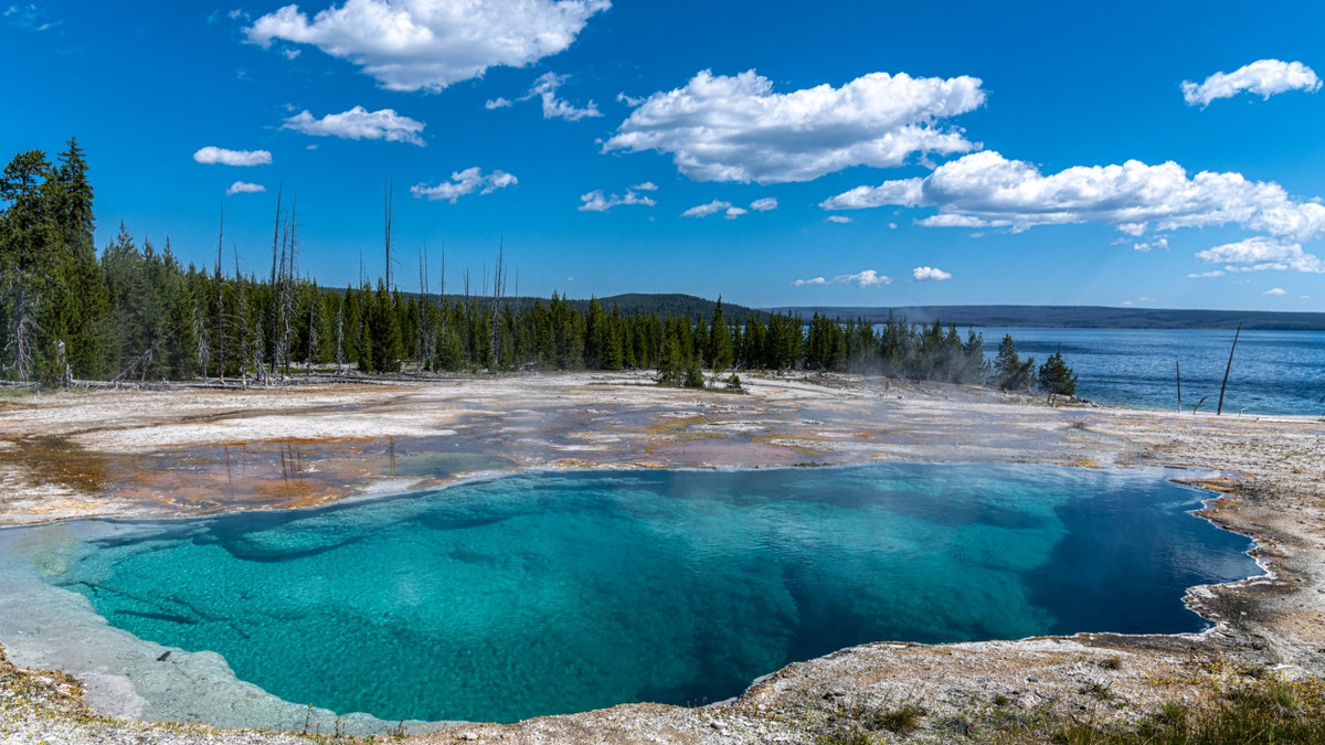 10 Best Hot Springs You Can Find In Yellowstone National Park