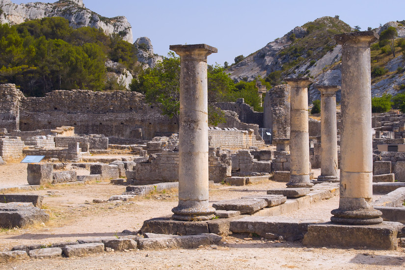 Discover This Underrated, But Well-Preserved Roman City In Southern France