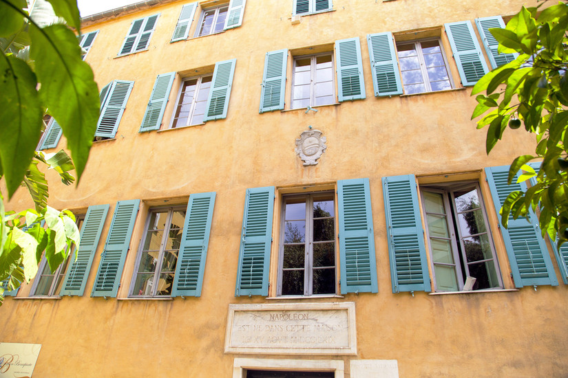 10 Of The Historic Locations Associated With Napoleon Bonaparte