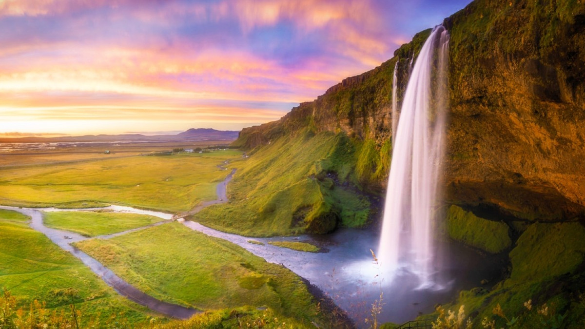 See The 10 Most Beautiful Iceland Waterfalls And Immerse Yourself In Nature's Cascading Splendor