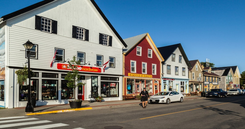 10 Historic Towns In Canada You Should Visit