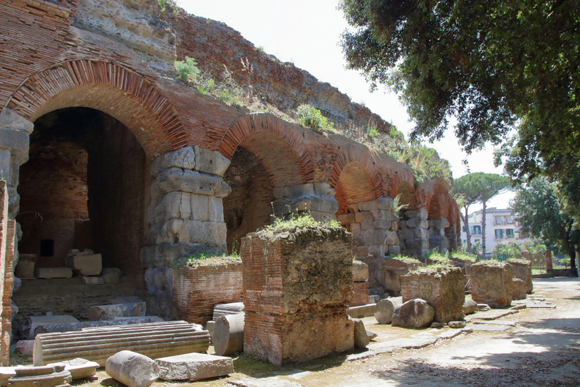 Flavian Amphitheater of Pozzuoli: Discover One Of The Largest But Over ...