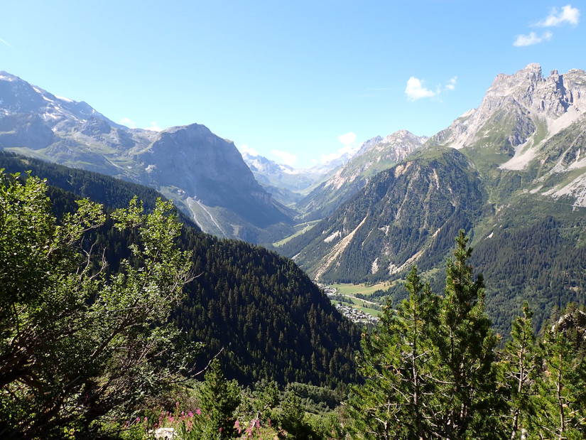 10 Charming French Alpine Villages That Offer Thrilling Activities Year ...