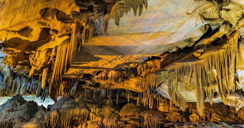 The "Cave Of Death" Kills All Who Enter, But That Doesn't Stop Visitors