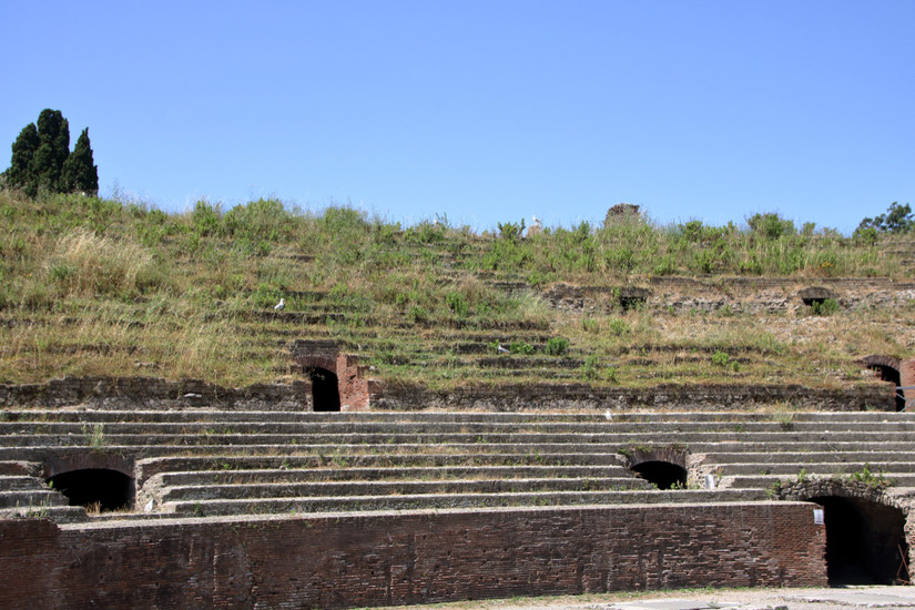 Flavian Amphitheater of Pozzuoli: Discover One Of The Largest But Over ...