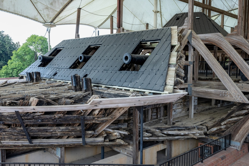 See The First Successful Combat Submarine In Charleston Built During ...