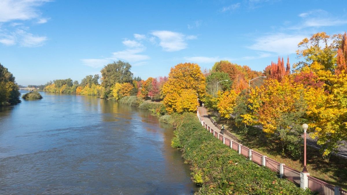 10 Amazing Things To Do In Eugene Oregon This Fall