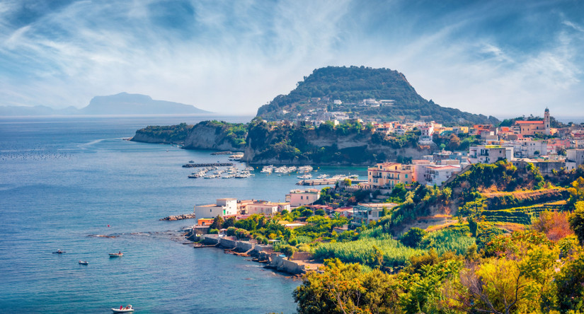 Discover The Remains Of The First Ancient Greek Colony In Italy At ...