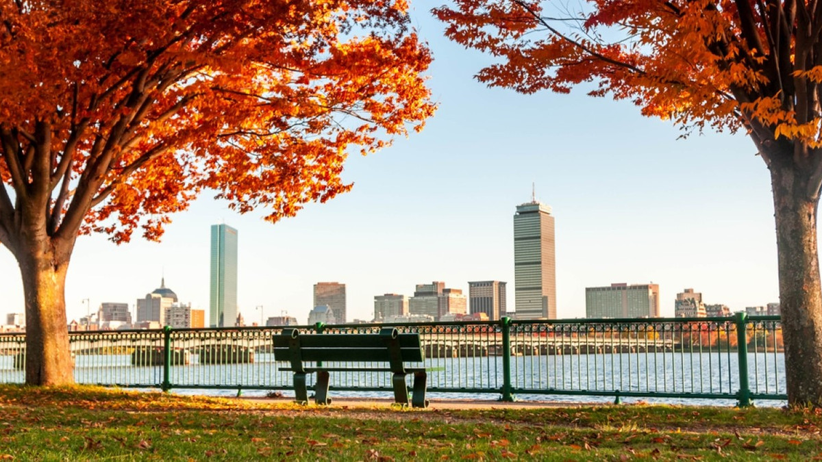 10 Best Hotels In Boston To Book During The Fall For An Autumn ...