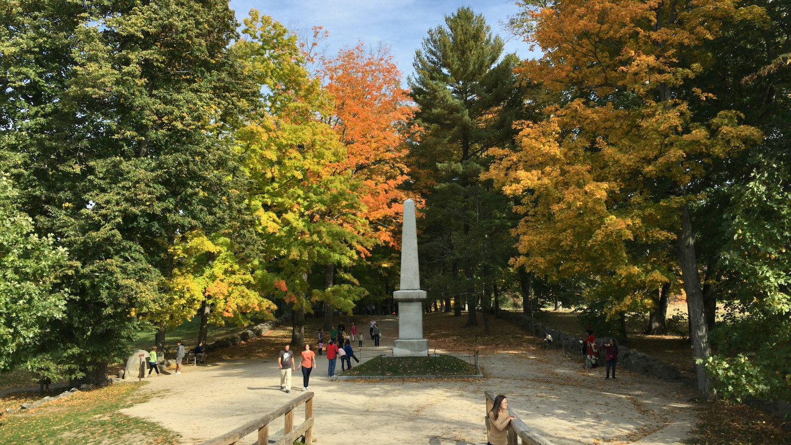 7 Best Fall Foliage Hikes In Massachusetts In 2024
