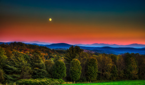 Here Are 10 Majestic Vermont Mountains You Should Visit