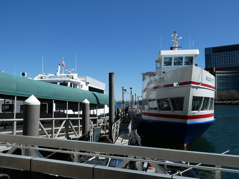 10 Things You Need To Book In Advance If You're Visiting Salem In October