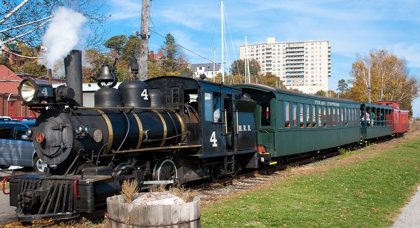 10 Things To Know About New England's Scenic Train, The Amtrak Downeaster