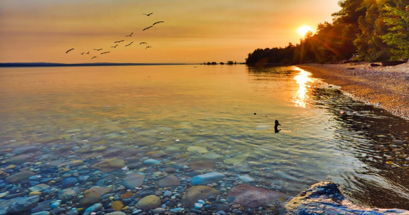 America's Deadliest Lake Is Also One Of Its Most Beautiful