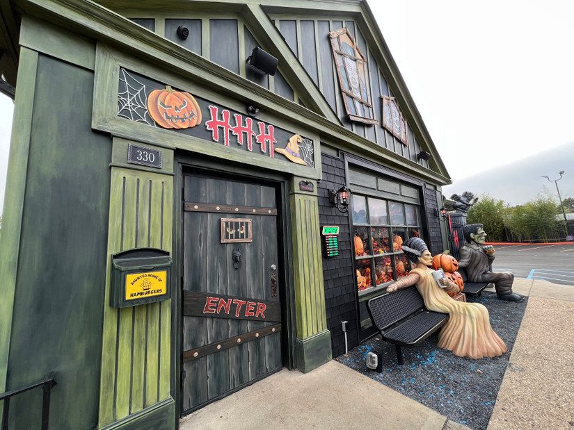 Here's What To Expect At Long Island's Haunted House Of Hamburgers