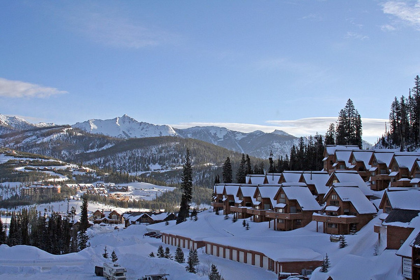 This Small Town Became A Top Ski Destination In The U.S. And Will Continue To Be In 2024
