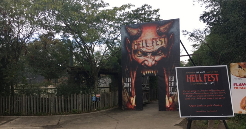 Fright Fest Six Flags: 10 Things You'll Experience In New England ...