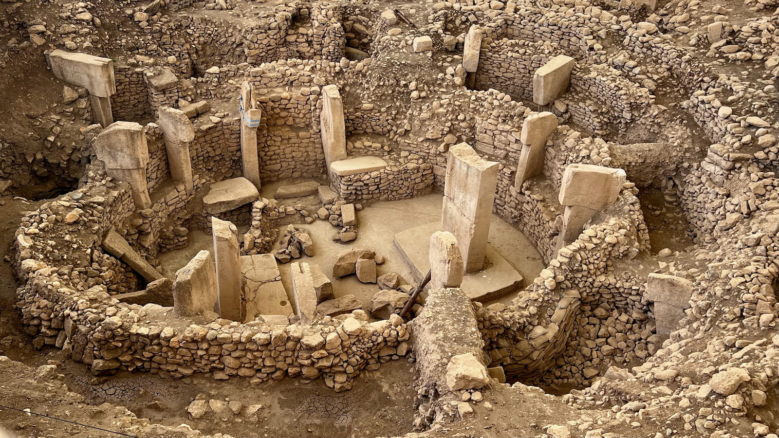 These 10 Ancient Historical Mysteries Won't Ever Be Solved