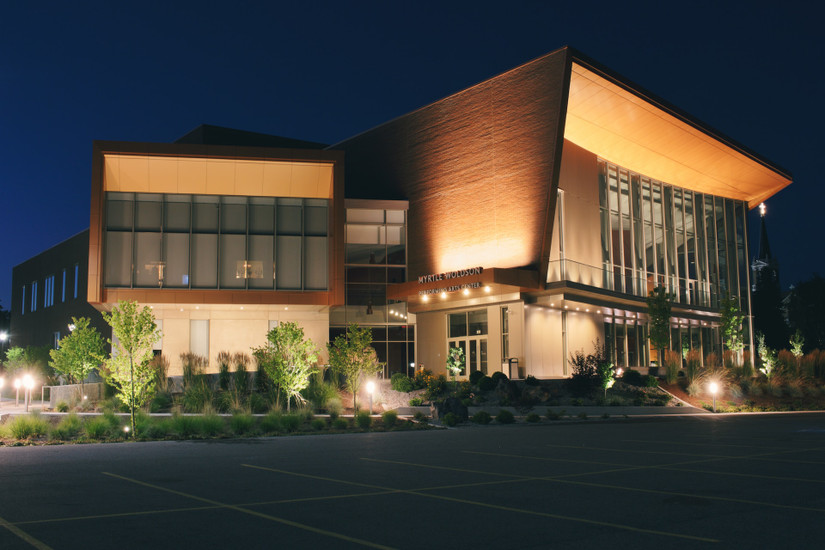 These Are The 10 Most Beautiful College Campuses On The West Coast