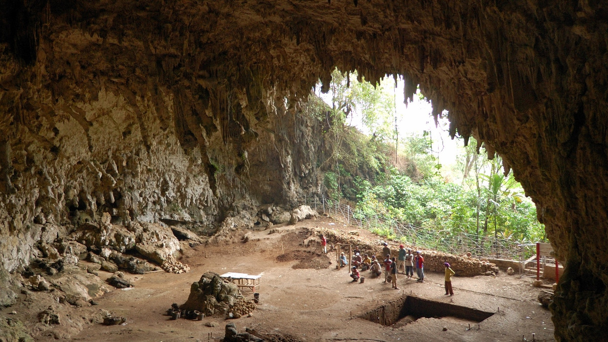 Real Hobbits Were Once Found In This Limestone Cave: Here's How To Visit