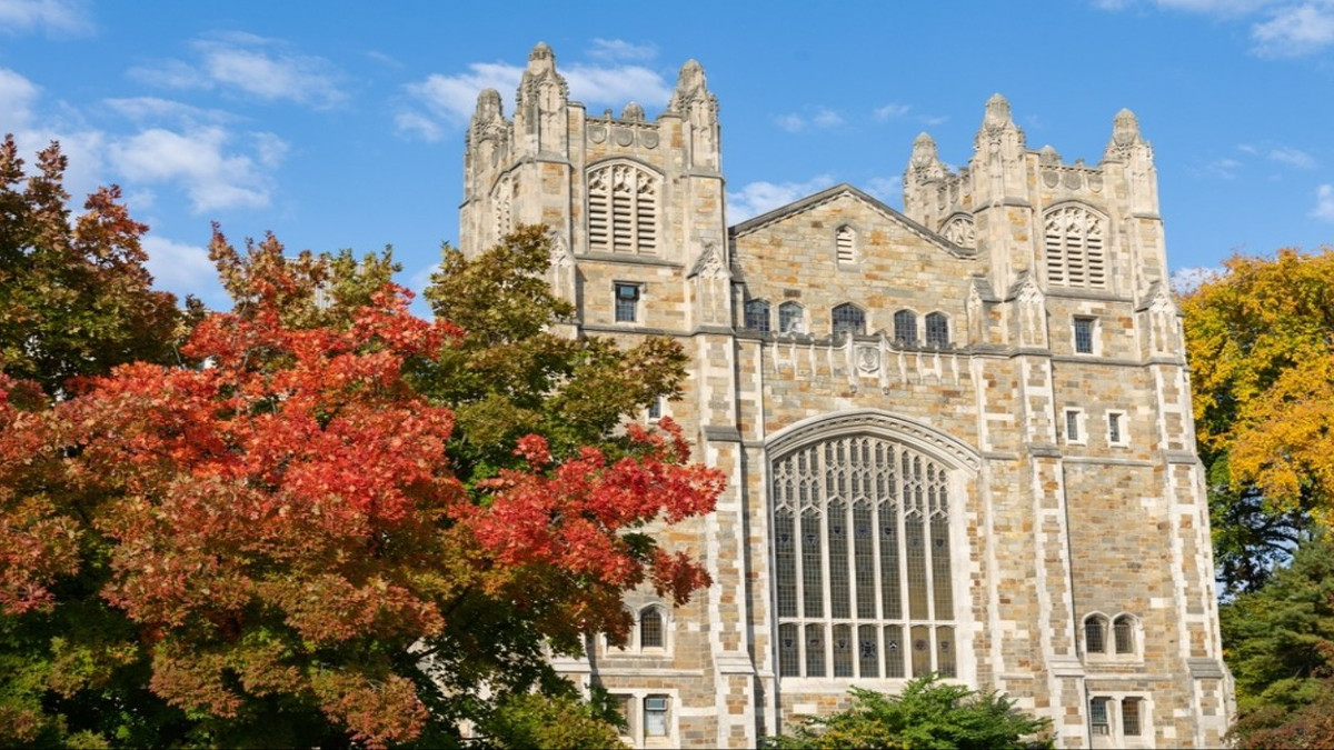 10 Most Beautiful College Campuses In The Midwest