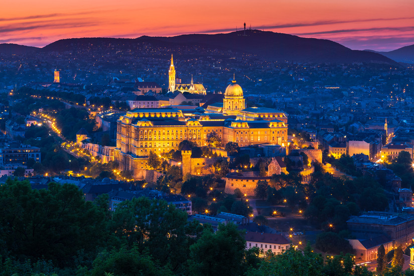 10 Most Nightlife-Friendly Cities Around The World