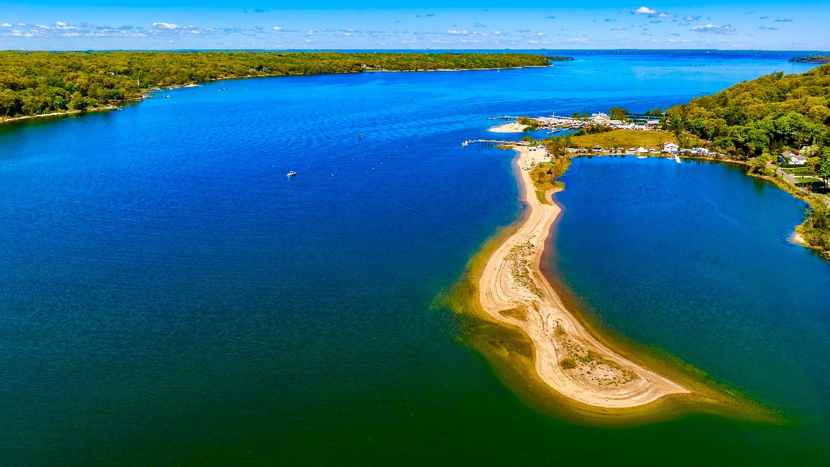 10 Small Villages On Long Island That Feel So Removed From New York City