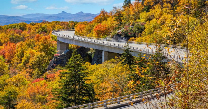 Discovering The Beauty Of The Blue Ridge Scenic Highway: A Scenic Drive ...