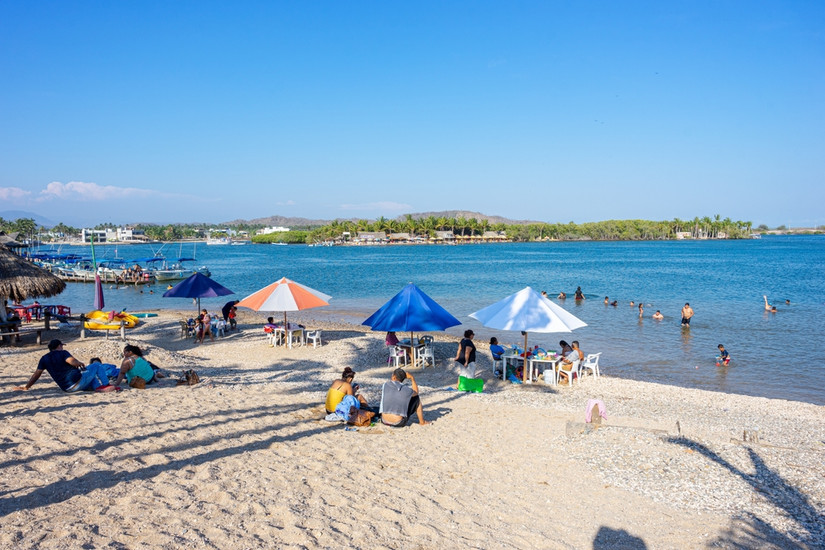 7 Mexican Beaches You Can Visit For $1,000 Or Less