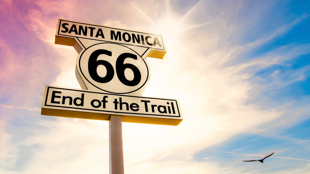 7 Iconic Stops To Make On Route 66 In Honor Of Its Hundred-Year Anniversary