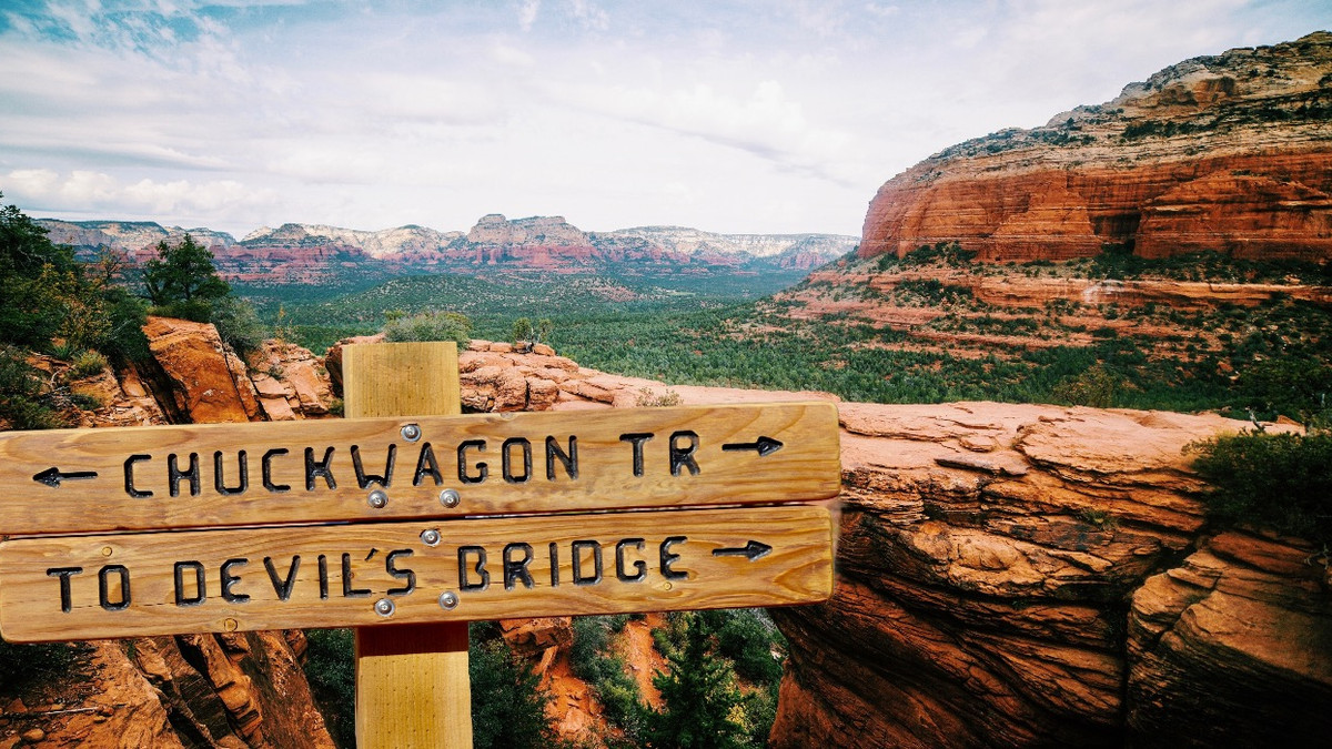 10 Things You Need To Know Before Hiking Devil's Bridge