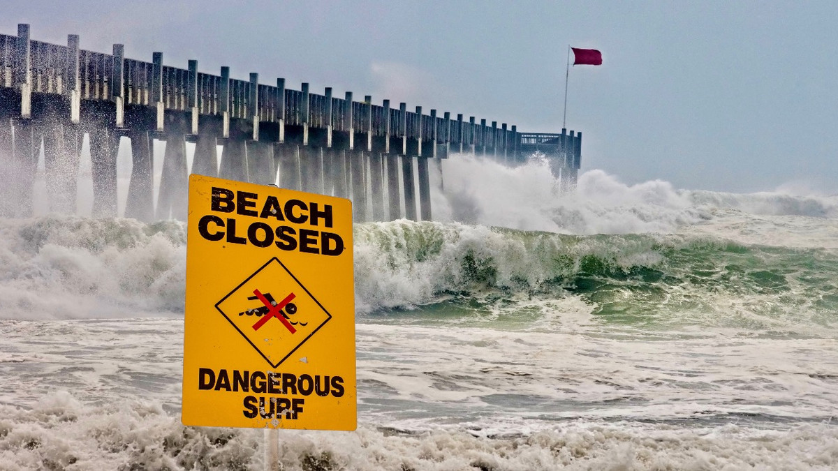 7 Most Dangerous Beaches In Florida