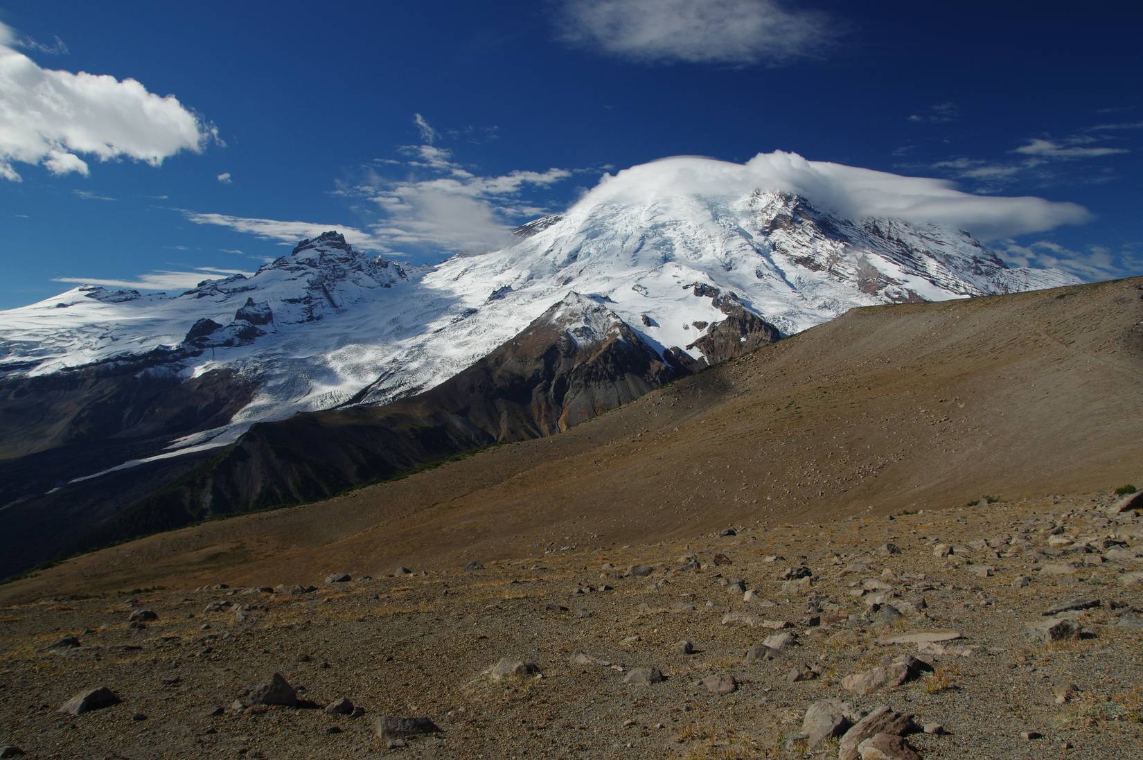 The Hidden View Of Mt. Rainier Only 1% Of National Park Visitors Get To See