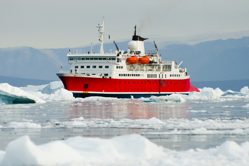 The Creepy "Ghost Ship" Phenomenon Is The Biggest Maritime Mystery That ...
