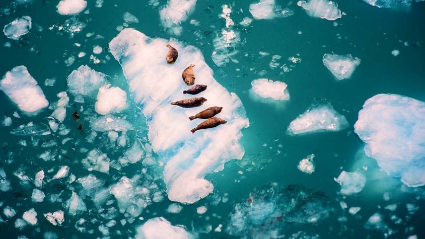 7 Most Uninhabitable Places On Earth (Where People Actually Live)