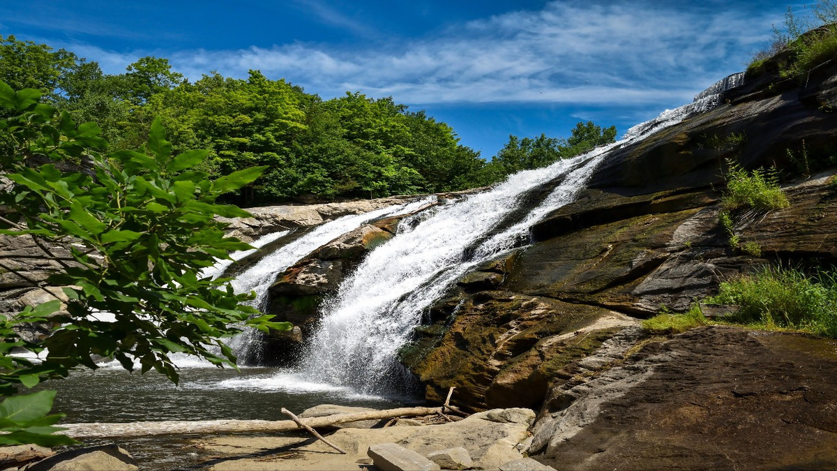 7 Connecticut Waterfalls I Saw In A Day Trip From NYC