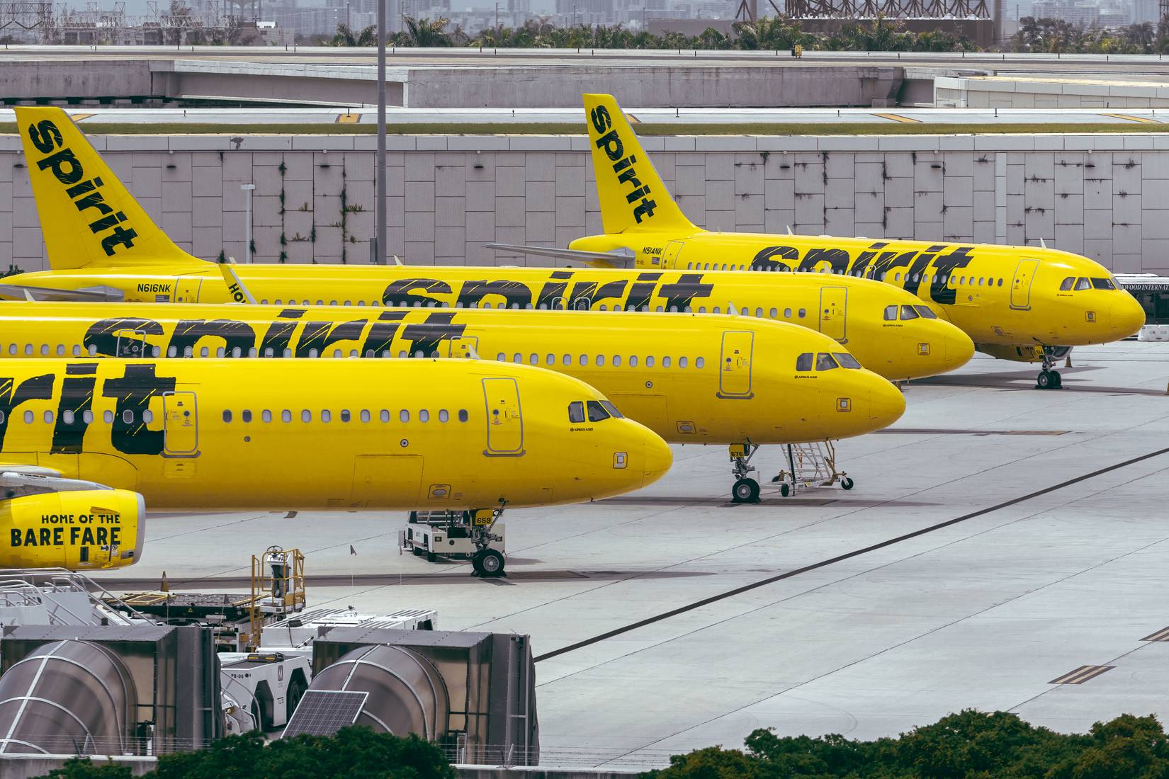 United Airlines Announces Lifeline For Spirit Airlines Passengers And ...