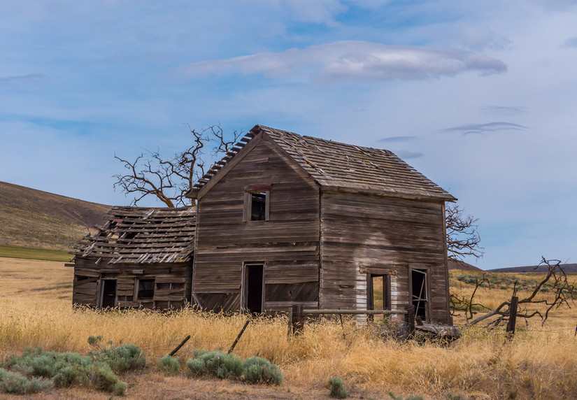 7 Ghost Towns You Can Actually Visit In Washington