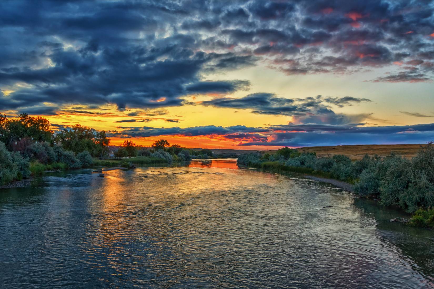 7 Most Inviting Small Towns For RV Retirement Vacations