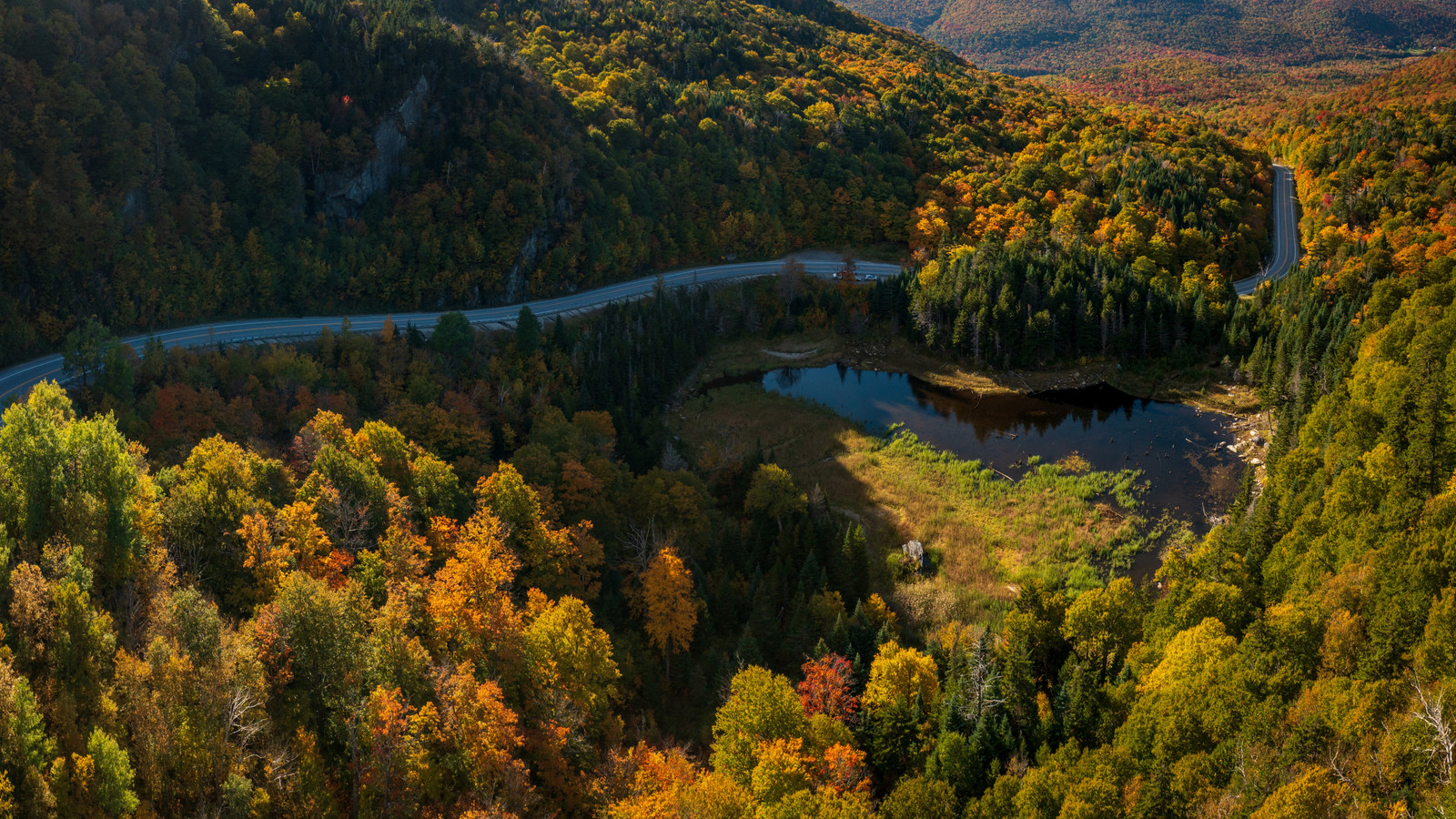7 Towns In Vermont With Woodstock Fall Vibes, But Better