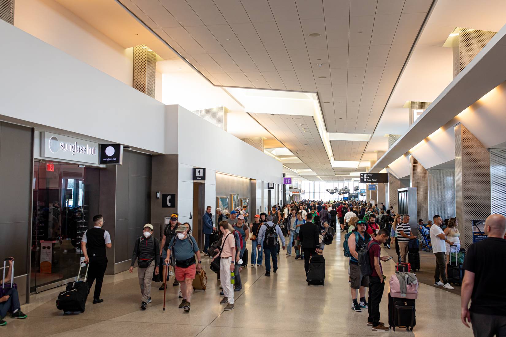 7 Airports With The Strictest Security Protocol In America