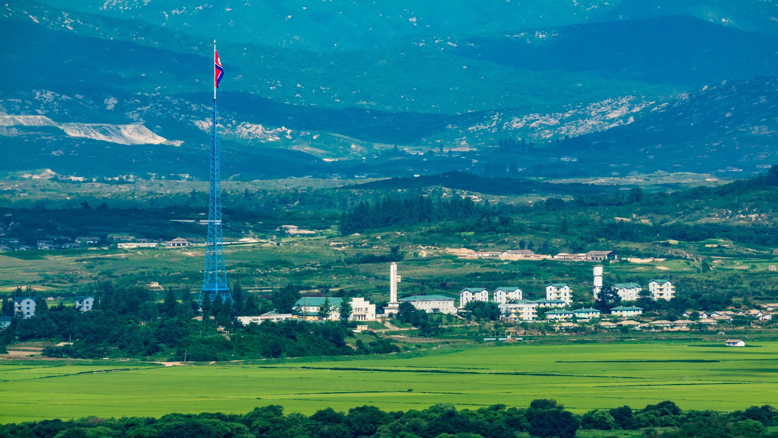 7 Fake Towns With Fascinating Stories