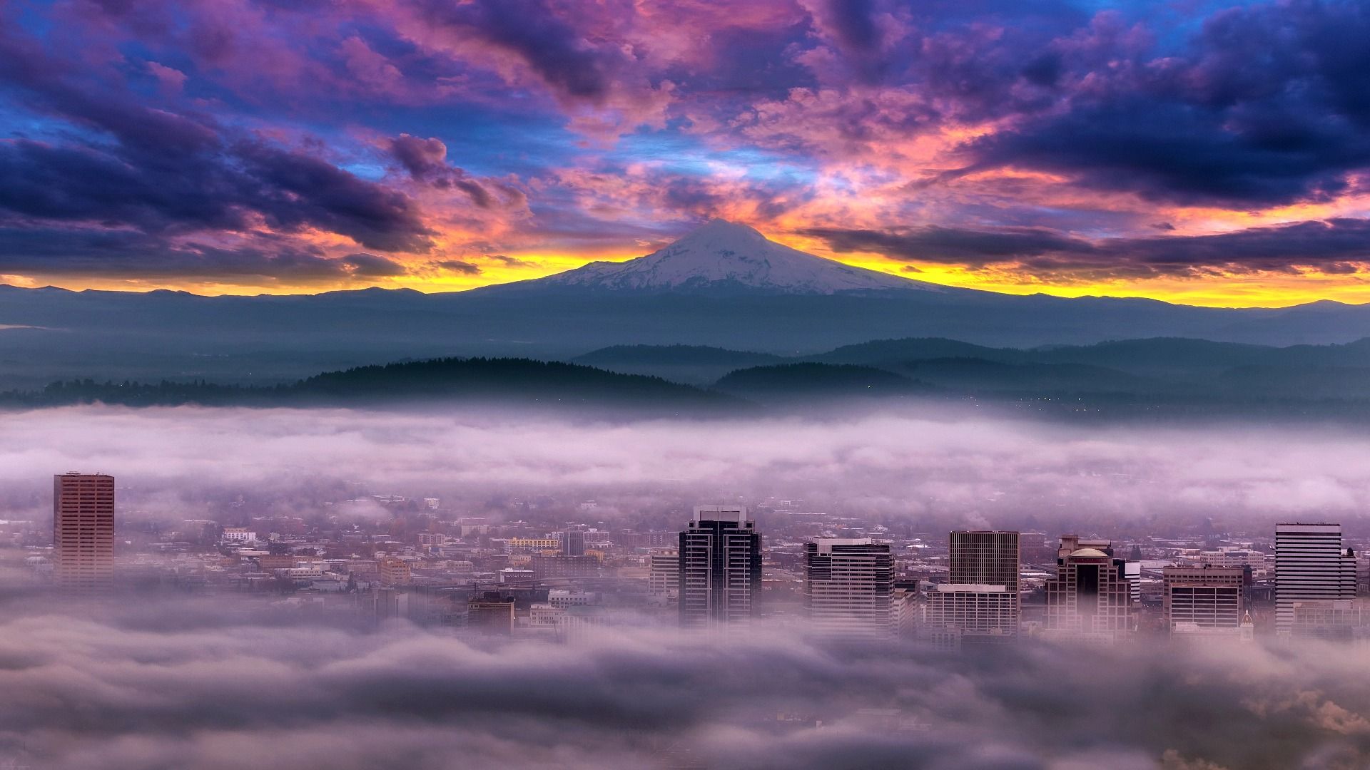 This Oregon Town Was Infamous For Its Cult, But It Just Became The ...