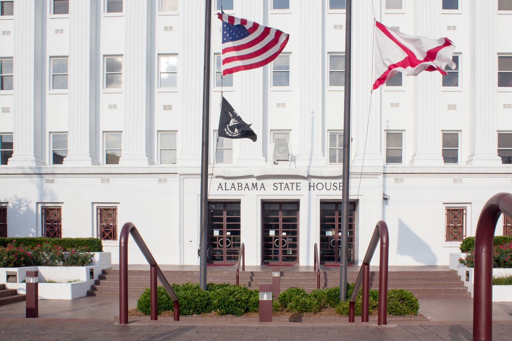 Alabama - Flags & Symbols | TheTravel