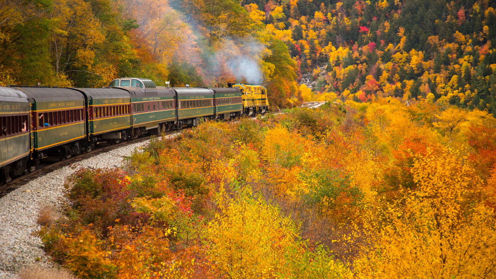7 Beautiful Fall Train Trips That Aren't Amtrak