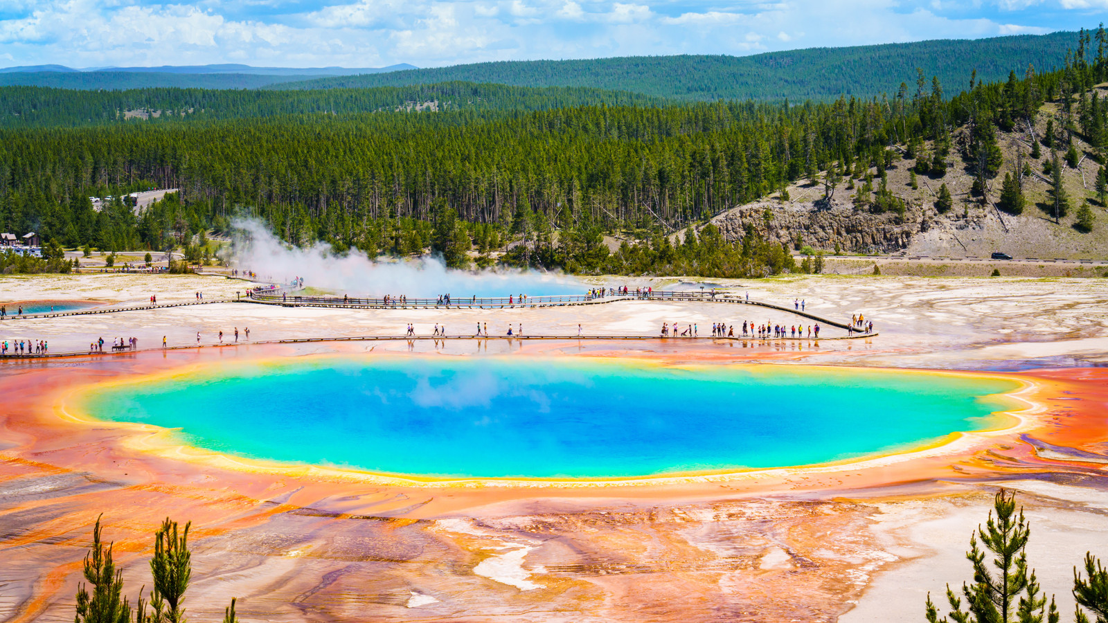 See Yellowstone National Park On This Epic Amtrak Train Trip